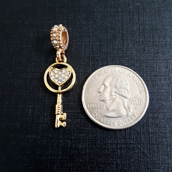 Unbranded | Jewelry | 32 Heart Key Bracelet Necklace Bead Charm | Poshmark